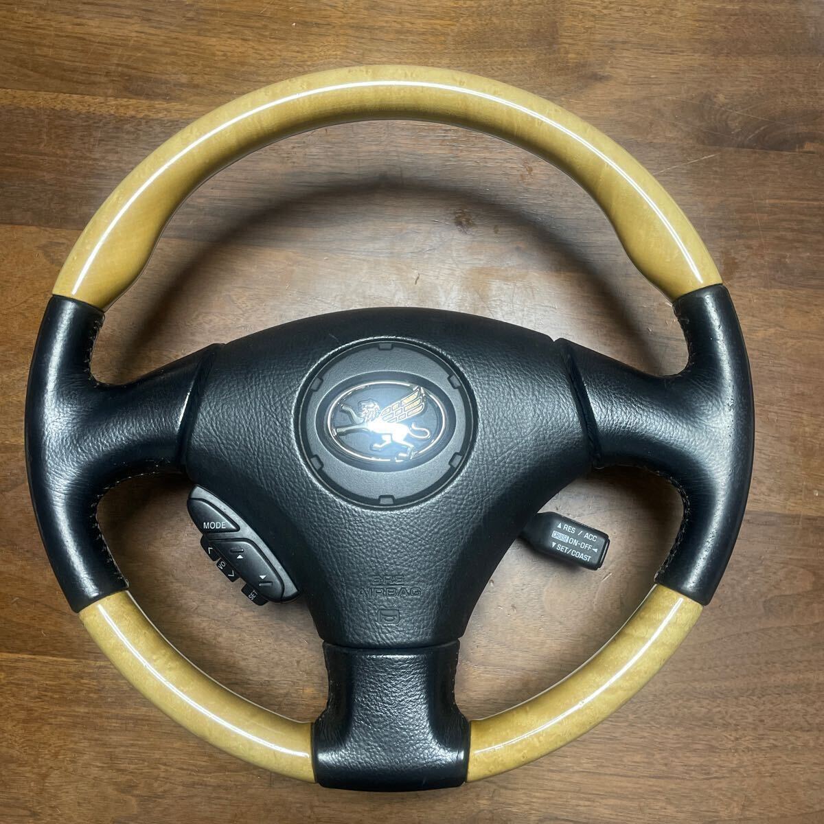 Yahoo!オークション - UZZ40ソアラ 純正ハンドル