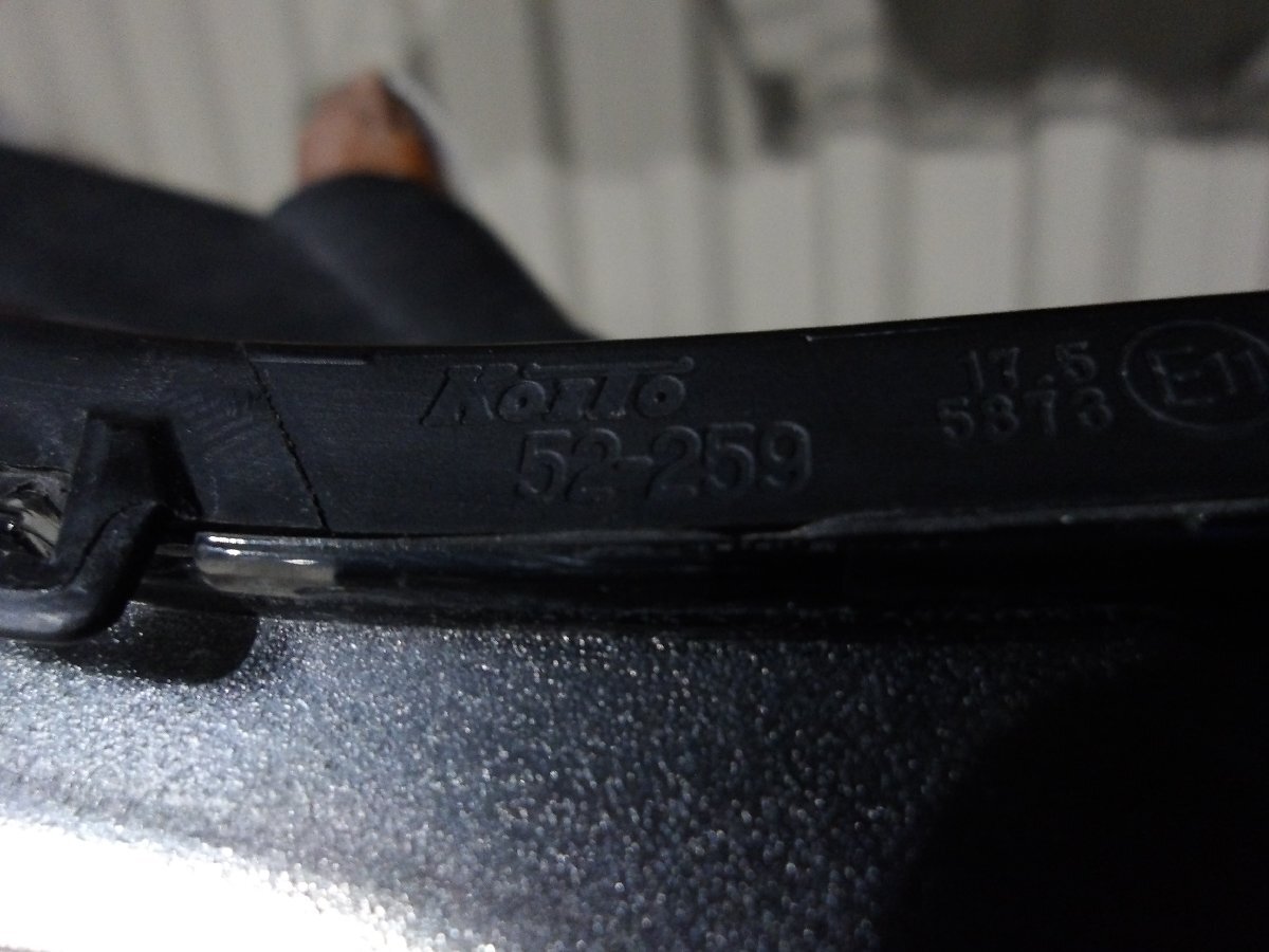 Yahoo!オークション - 改（R06/05/01）132844 トヨタ ポルテ NCP141