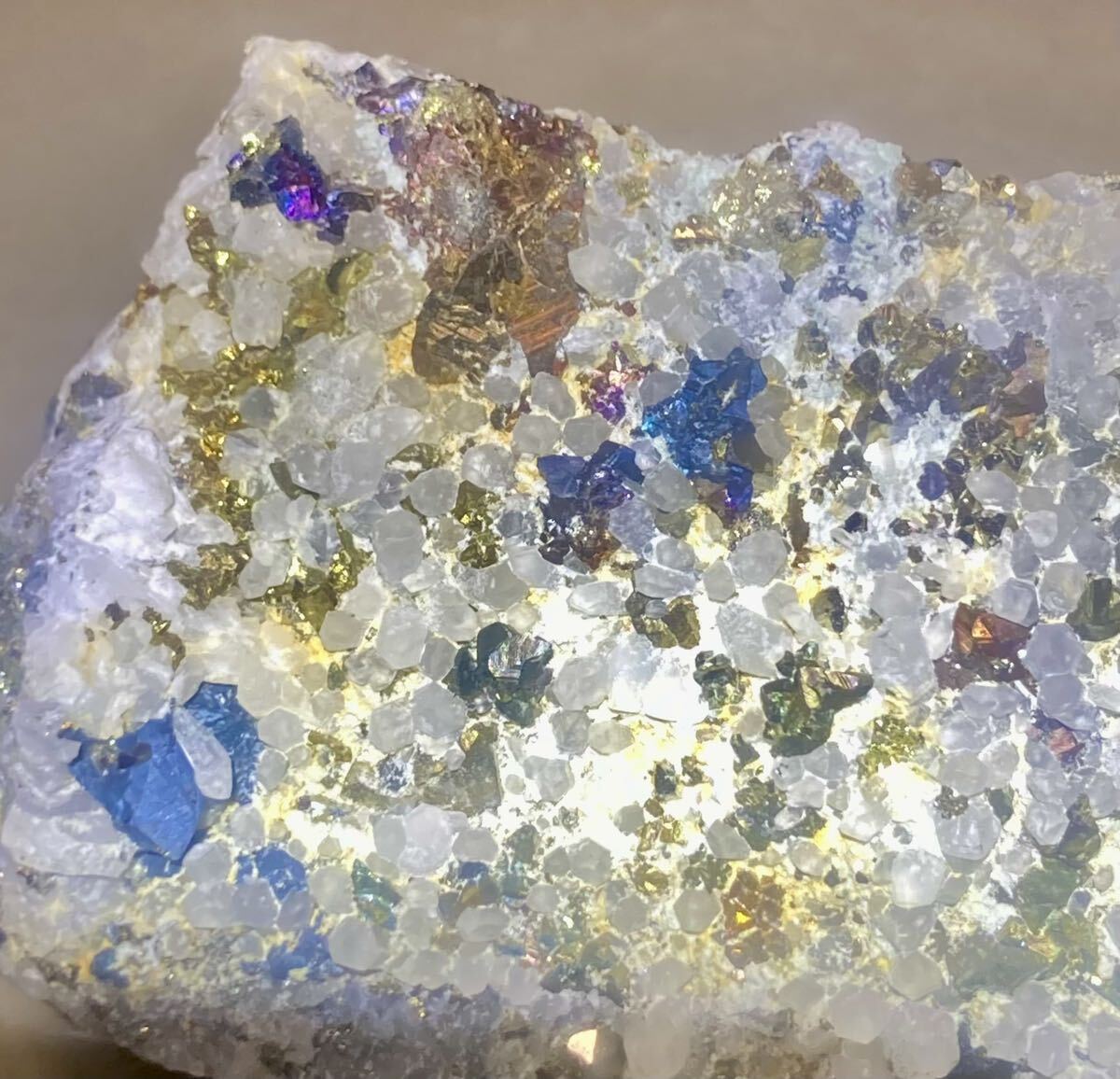 Yahoo!オークション - インドネシア ジャワ島タシマラヤ鉱山産天然水晶...