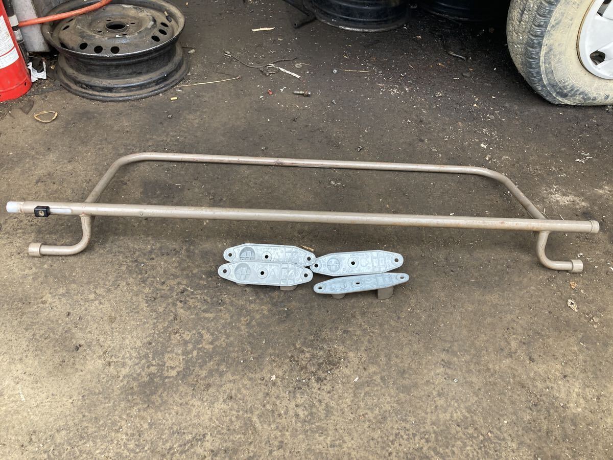 Yahoo!オークション - 日産 ホーミー E24 仕切り棒 オプション品 キャ...