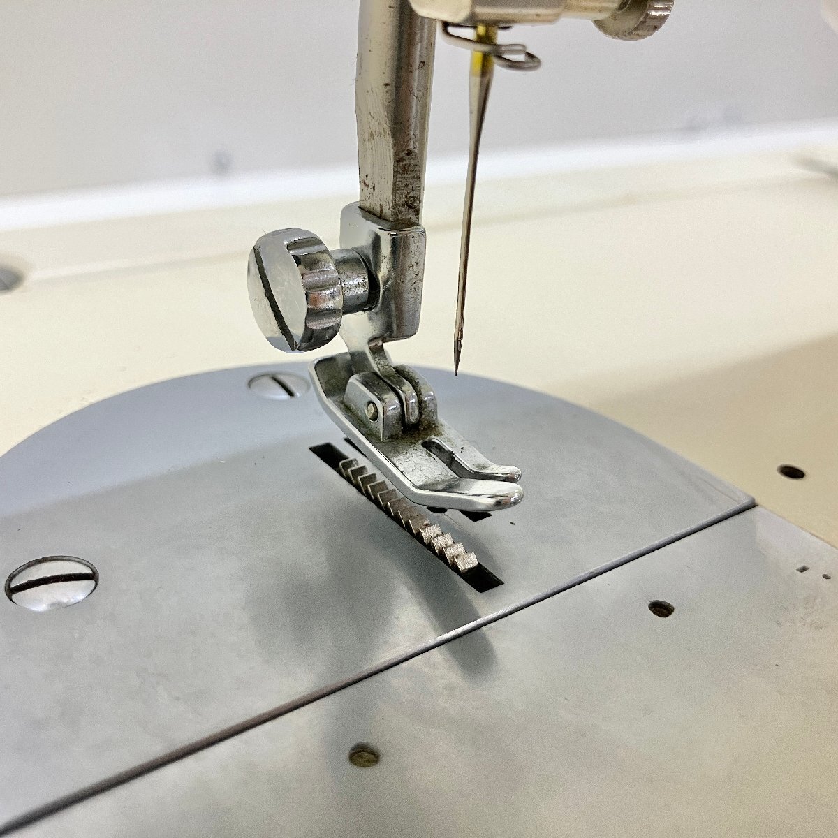 ジャンク品 RICCAR リッカー RW-15 ミシン 本体 フットコントローラー 備品付き ハンドメイド 手工芸 現状品 E3 N/G60509/2/11.3(その他)｜売買された ...