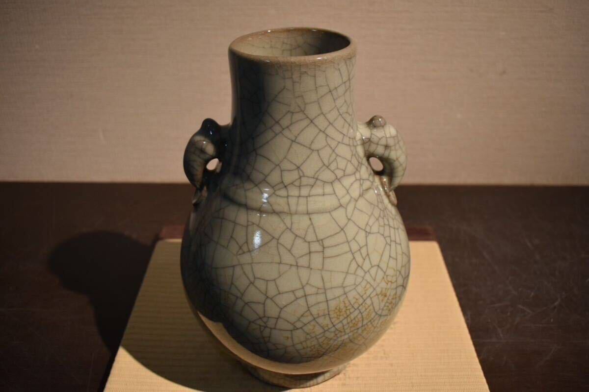 Yahoo!オークション - 【GE】Y926【コレクター所蔵品】時代 哥窯双耳壺...