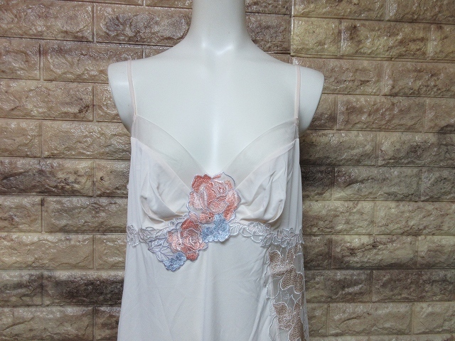 Yahoo!オークション - C-396 ワコール・Salute(サルート)STJ260 レース...