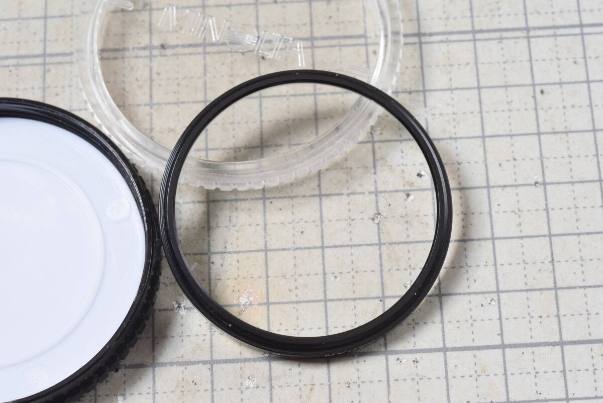 Yahoo!オークション - ＃B0252 ミノルタ純正 AC-L37（UV) 49mm