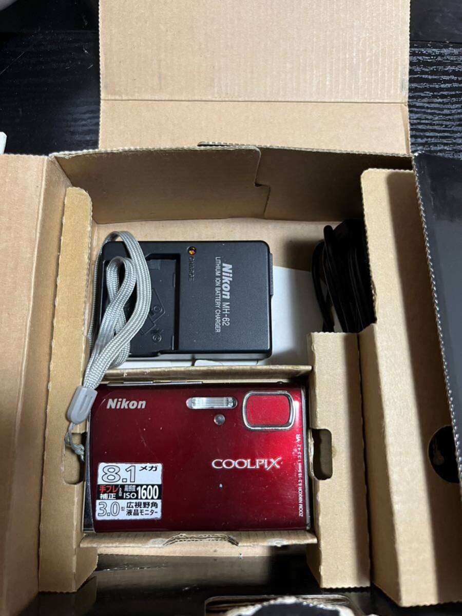 Yahoo!オークション - Nikon S51 ニコン デジタルカメラ COOLPIX レッ...