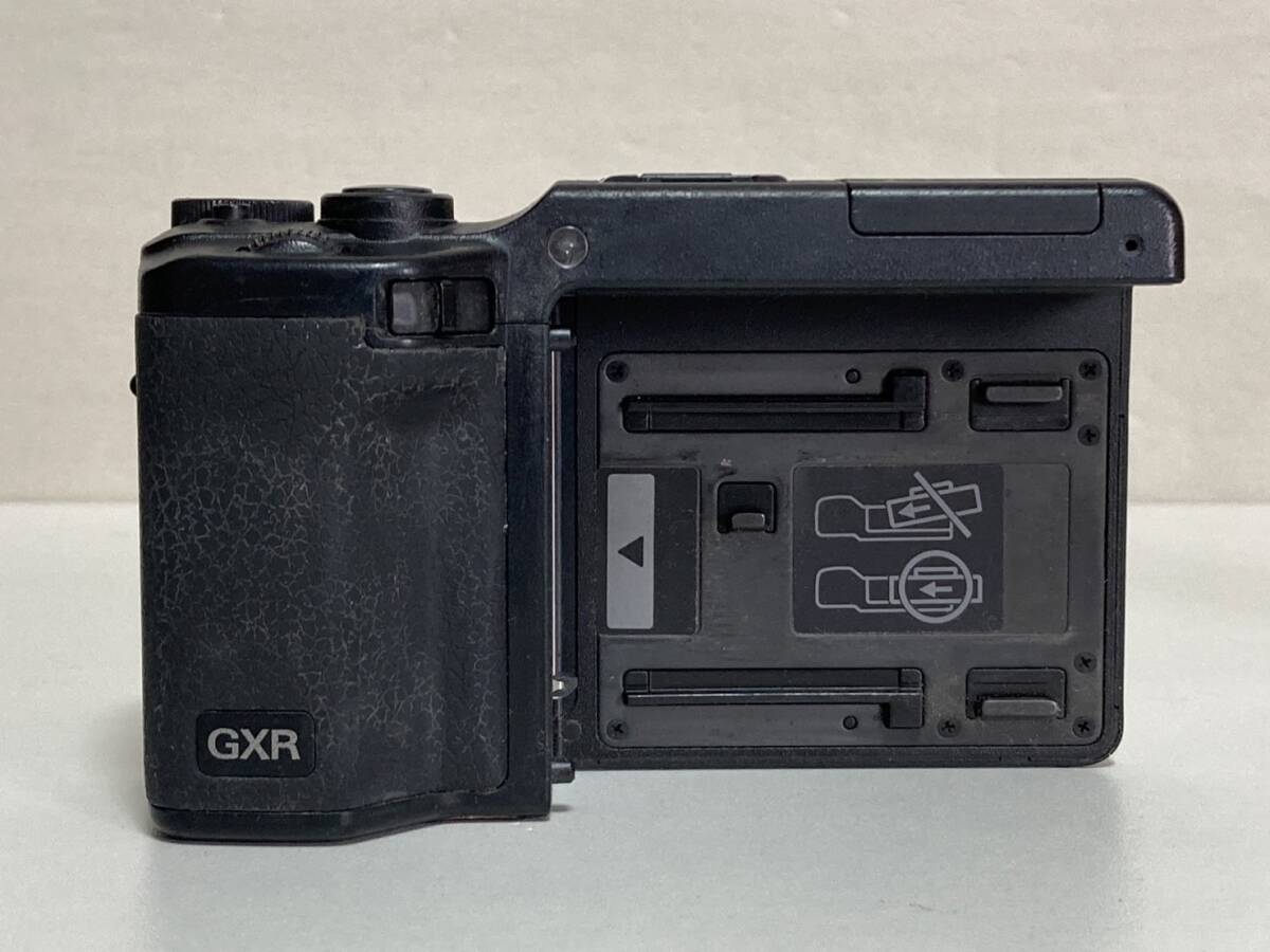 Yahoo!オークション - RICOH GXR デジタルカメラ ボディ