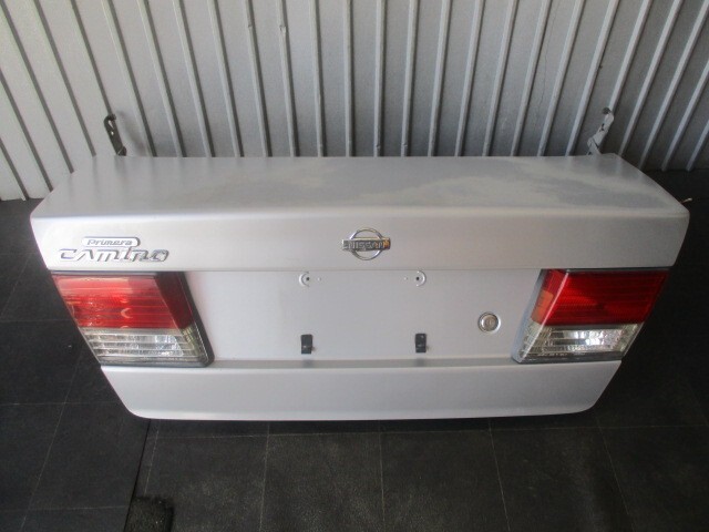 Yahoo!オークション - 3894 E-P11 プリメーラ カミノ トランク リッド ...