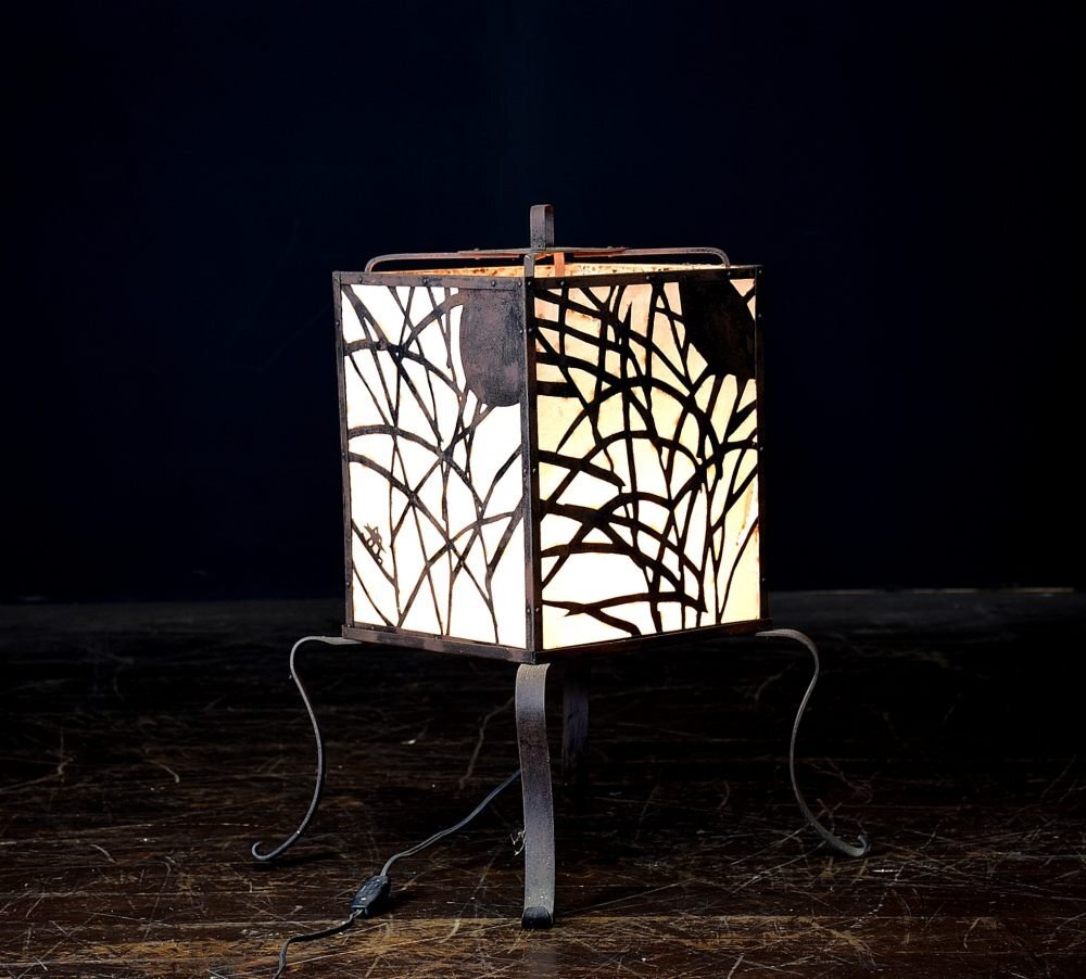 Yahoo!オークション - 【蔵A2139】和の灯 鉄地日月透かし行燈 江戸～明...