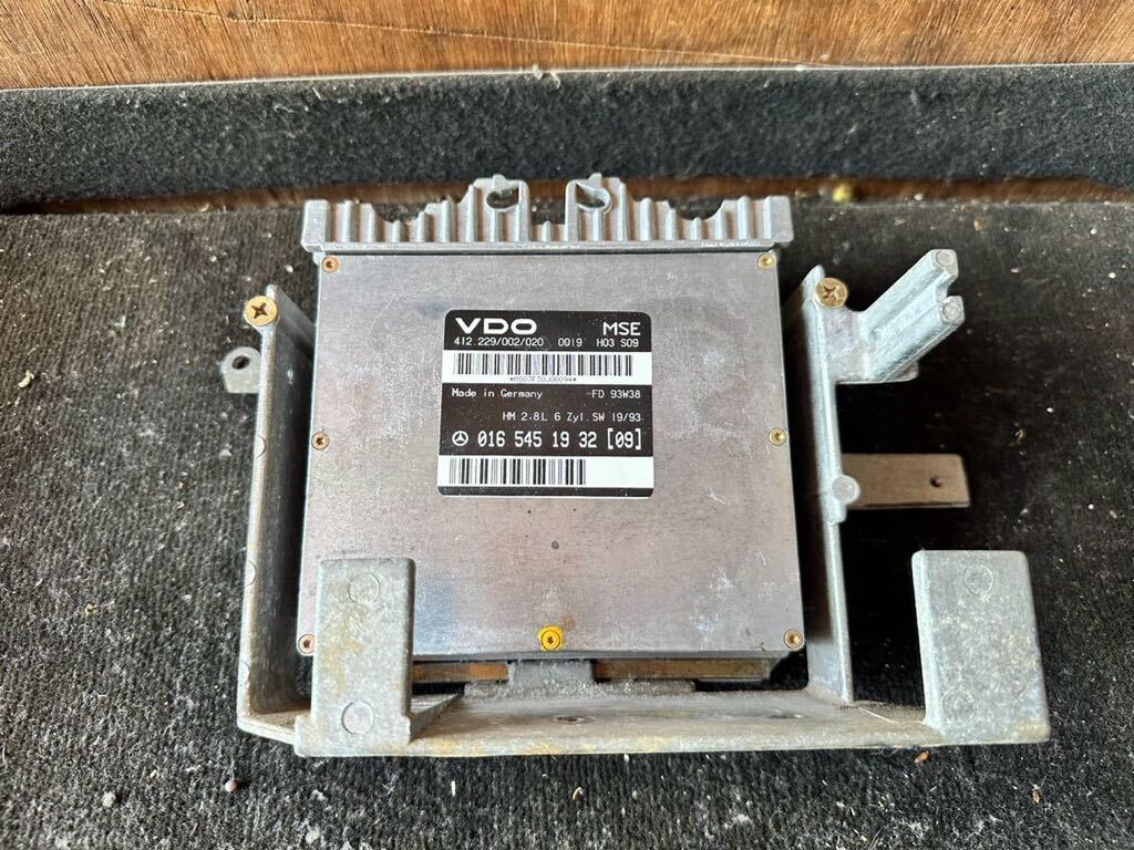メルセデスベンツ W124 E280 E320 ECU 0165451932 09 VDO HFM エンジンコンピューター 94年式 124028 M104(エンジン部品)｜売買された ...