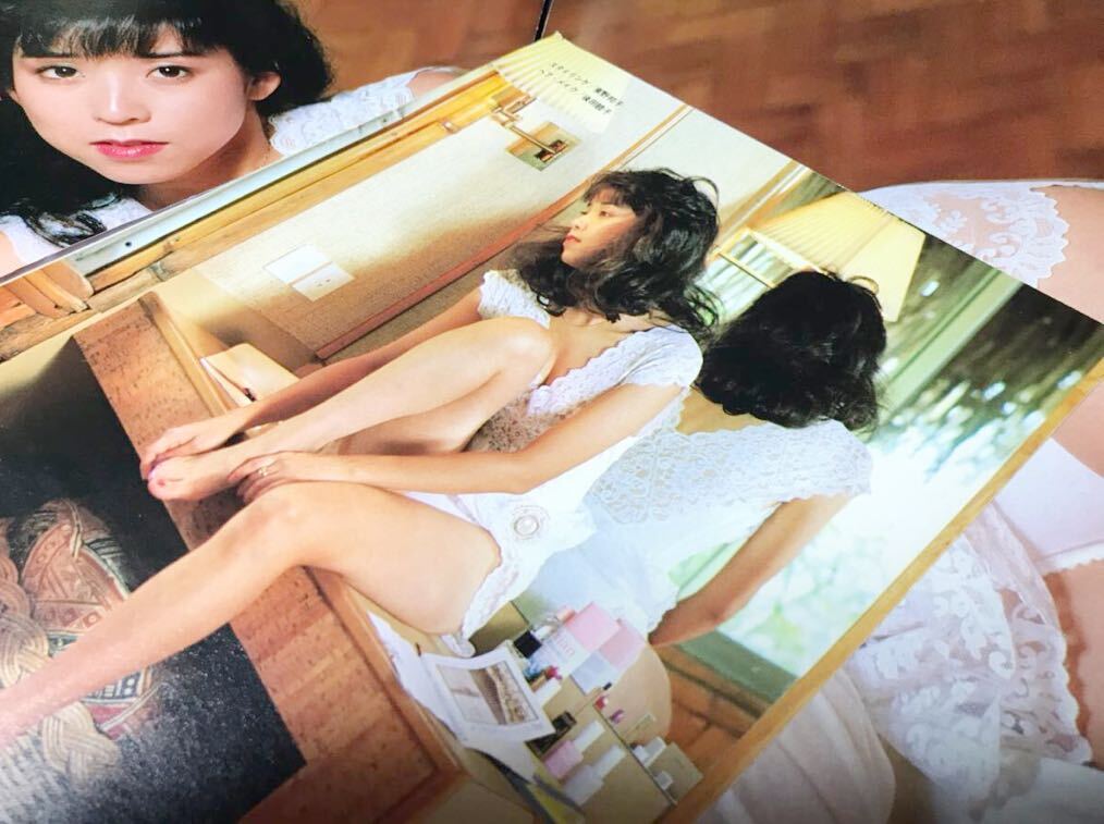 Yahoo!オークション - 川島なお美 切り抜き アイドル 女優 グラビア P8...