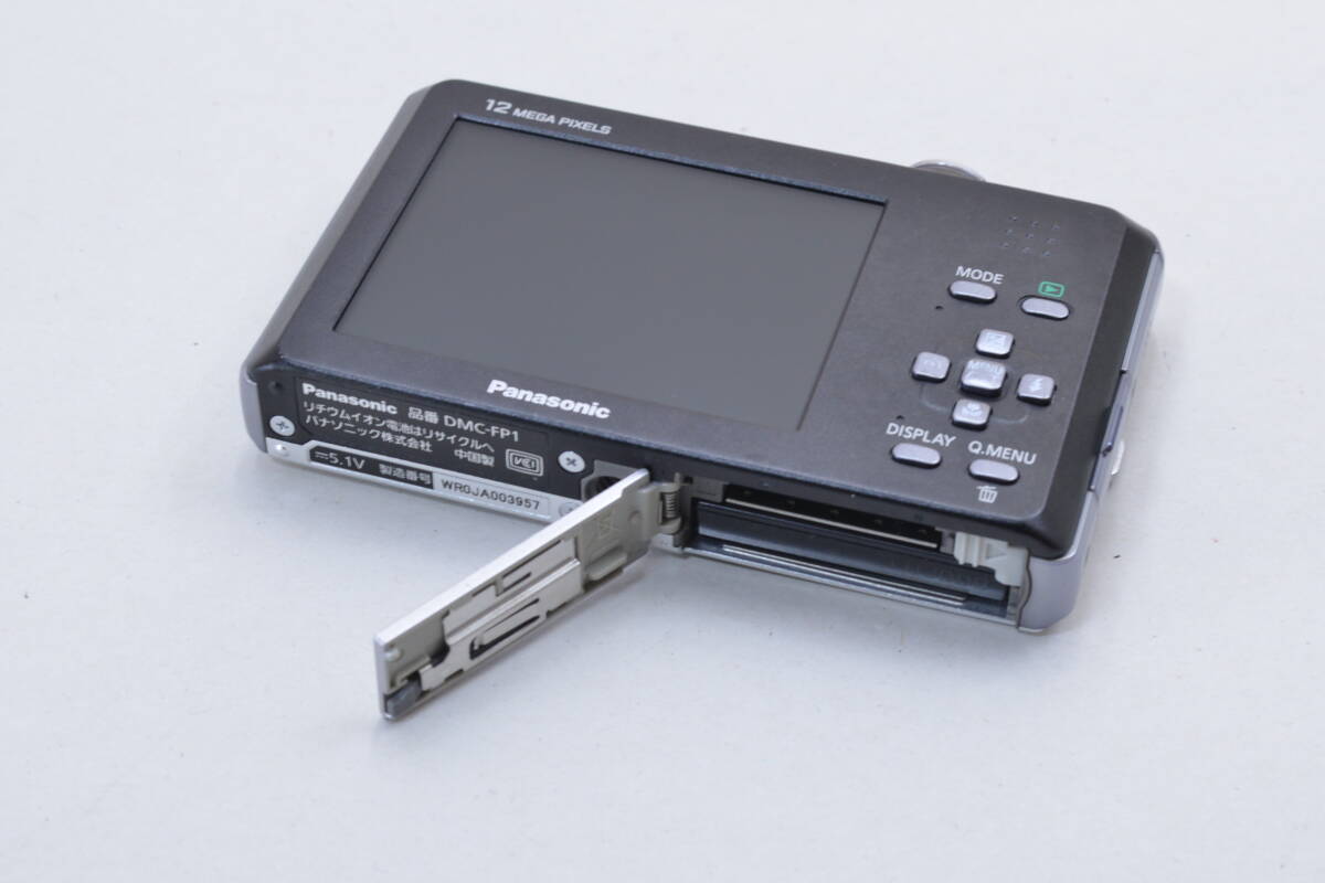 Yahoo!オークション - 【ecoま】Panasonic LUMIX DMC-FP1 コンパクトデ...
