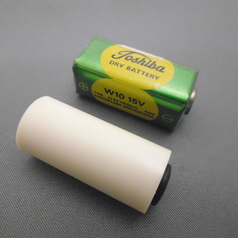 Yahoo!オークション - フラッシュバルブ用代用電池 W10 (15V) スペーサ...