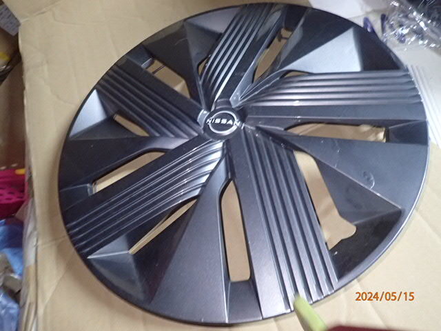 Yahoo!オークション - 日産 ノート E13 16インチ 純正 ホイールキャッ...