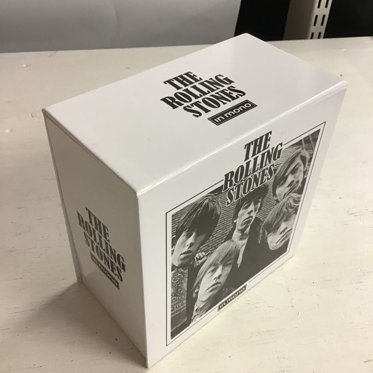 Yahoo!オークション - 22 中古品 THE ROLLING STONES in mono 15CD ロ...
