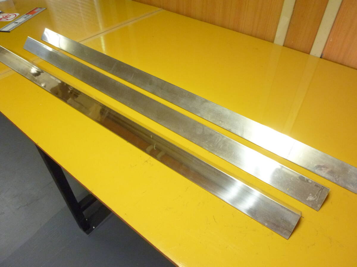 Yahoo!オークション - Q35 ステンレスアングル L4×50 長期在庫品 端材...