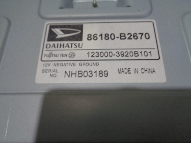 Yahoo!オークション - [F03] ダイハツ 純正 ( LA300S ミライース ) CD ...