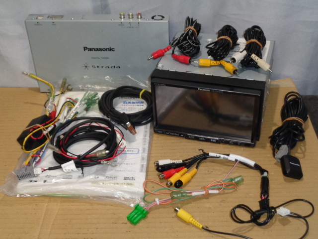 Yahoo!オークション - [F03] パナソニック CN-HDS700TD HDDナビ 地図 2...