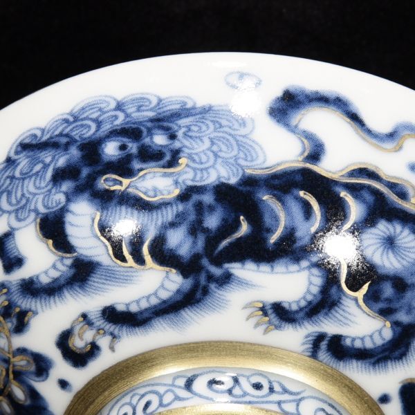 清 康熙御製 陶磁器 青花描金事事如意紋 鬥笠碗」染付 置物 擺件 清 康熙御製 陶磁器 青花描金事事如意紋 鬥笠碗」染付 置物 擺件