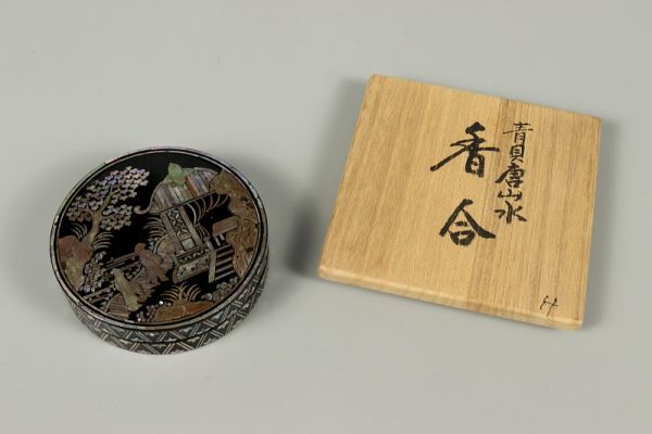 Yahoo!オークション - 5673 鈴木光入 青貝唐山水 香合 共箱 漆器 京塗...