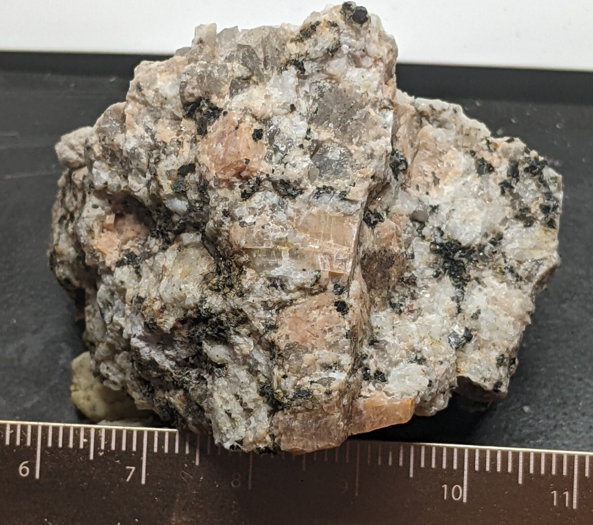 Yahoo!オークション - 淡いピンク長石 花崗岩 桜御影 岩石69g no58 鉱...