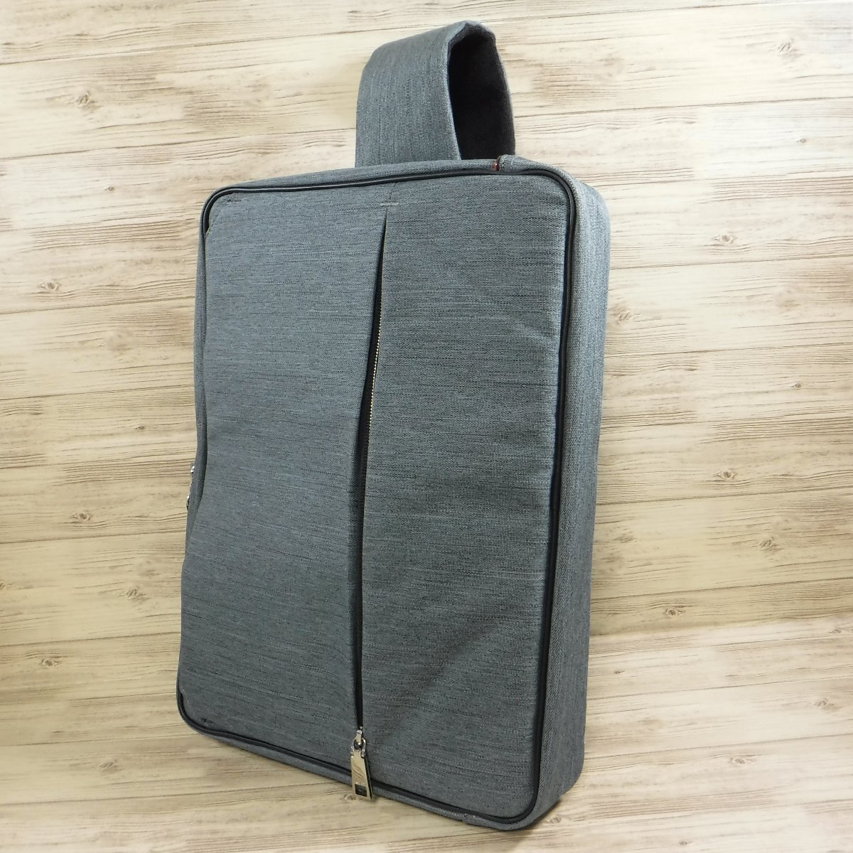 Yahoo!オークション - BB135 イズイット 定価25300円 新品 2WAY ビジネ...