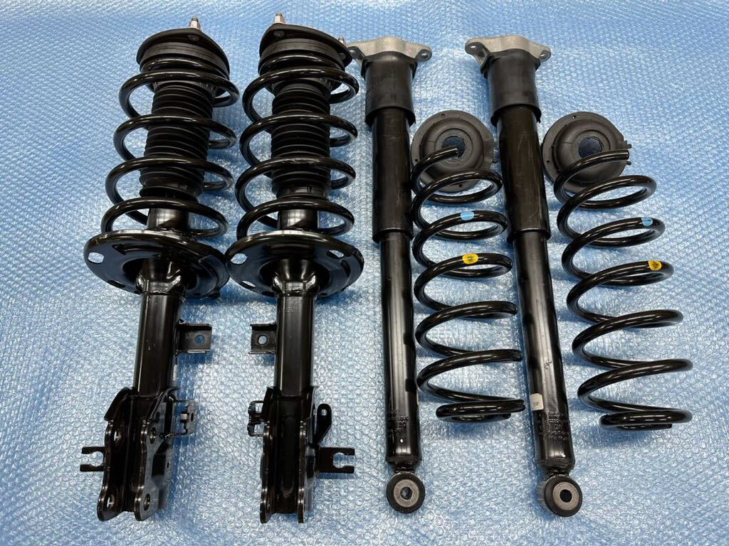 マツダ KG2P CX-8 CX8 純正 サスペンションキット サスキット ショック アブソーバー K131 34 700B(サスペンションキット（一式）)｜売買されたオークション情報 ...