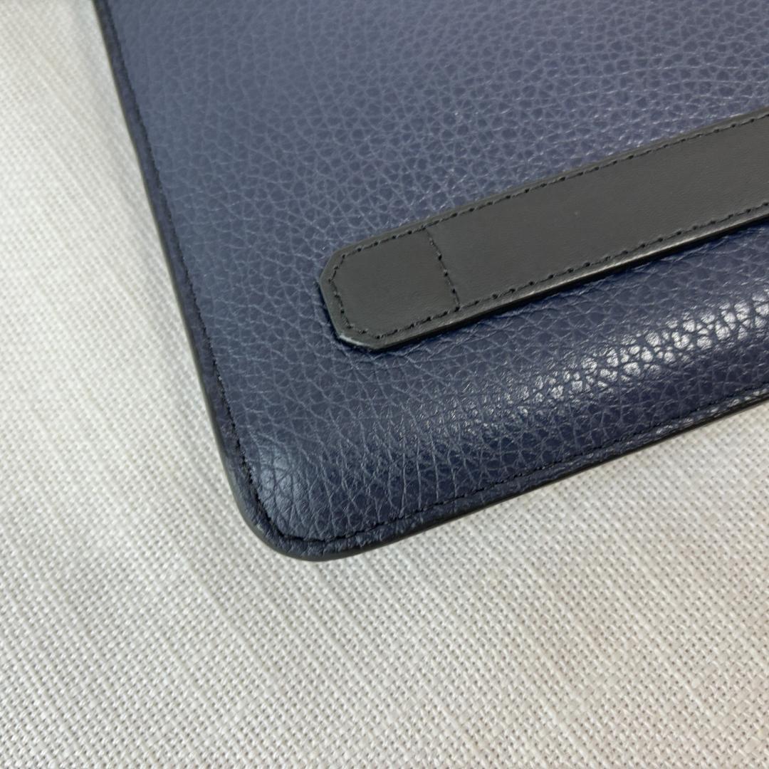 極美品 > FURLA フルラ レザー クラッチバッグ 普段使い お洒落 極美品 > FURLA フルラ レザー クラッチバッグ 普段使い お洒落