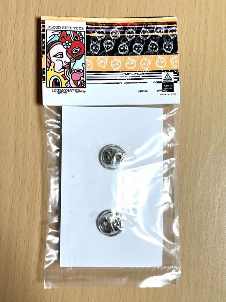 Yahoo!オークション - 未開封 IZUMONSTER BLOOD GUTS TOYS ピンバッジ ...