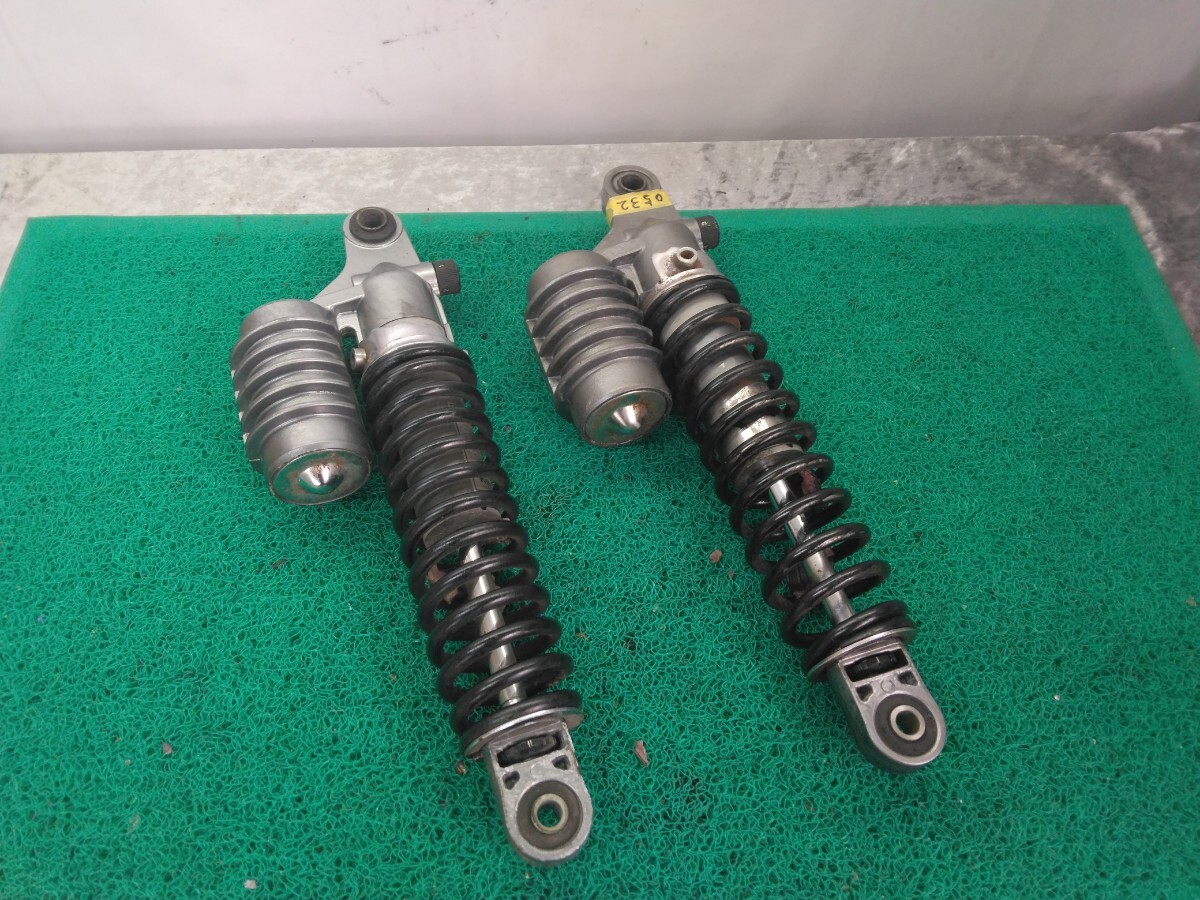 0532 ゼファー750 純正 サスペンション 検 ゼファー1100 Z1 Z2 RS KZ1000 MK2 Z400FX Z550 コニー マルゾッキ 旧車 絶版車 当時物(リア)｜売買され ...