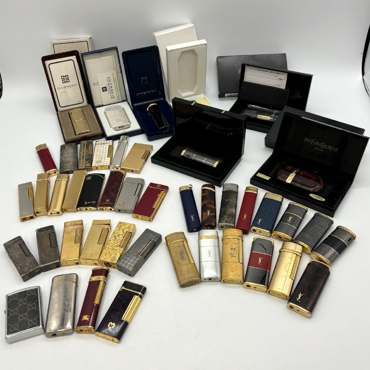 Yahoo!オークション - 1円～/GIVENCHY/YSL/dunhill/etc.../45点/まとめ...