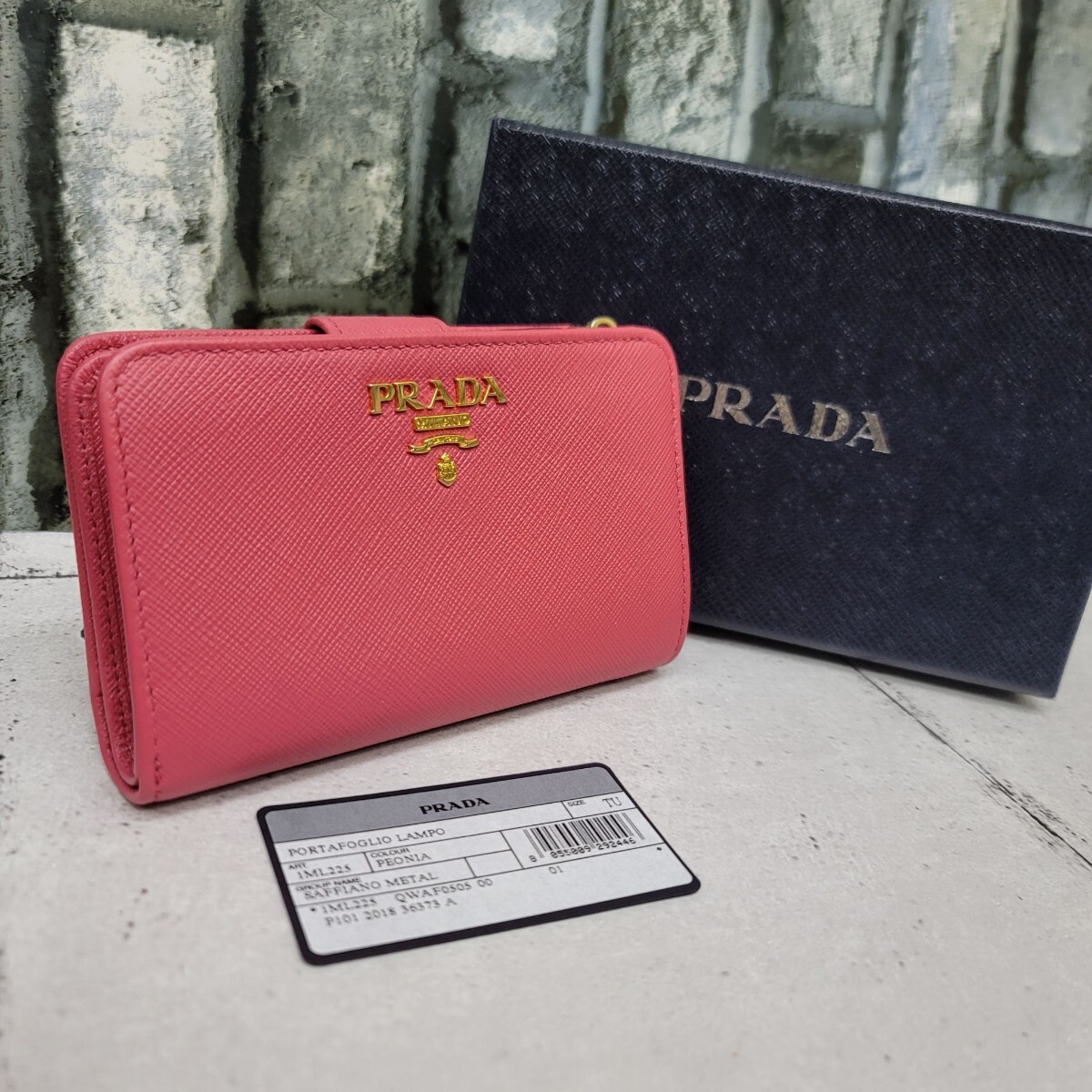 Yahoo!オークション - 正規品 PRADA サフィアーノ1ML225 ピンク PEONIA...