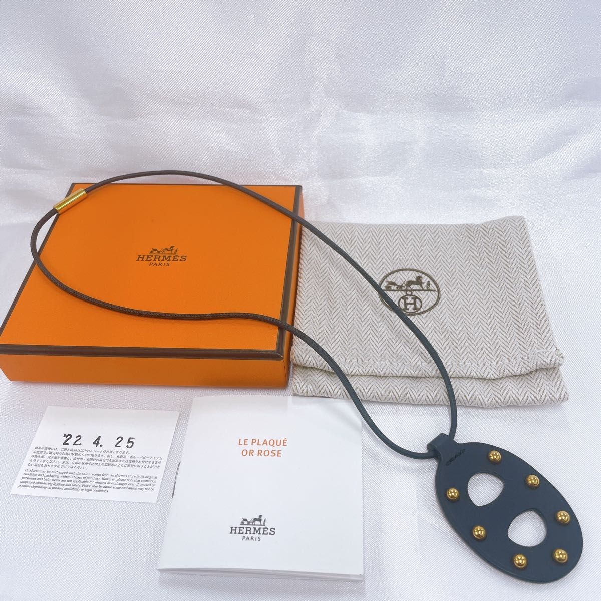 エルメス HERMES ネックレス レザー スタッズ シェーヌダンクル エルメス HERMES ネックレス レザー スタッズ シェーヌダンクル