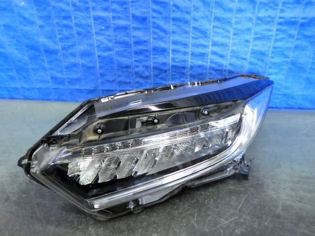 Yahoo!オークション - 3395 ヴェゼル RU1 RU2 後期 左ライト LED 100-6...