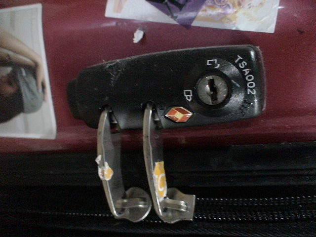 Yahoo!オークション - 5706 OUTDOOR ピンク 機内持ち込みOK 軽量 TSAロ...