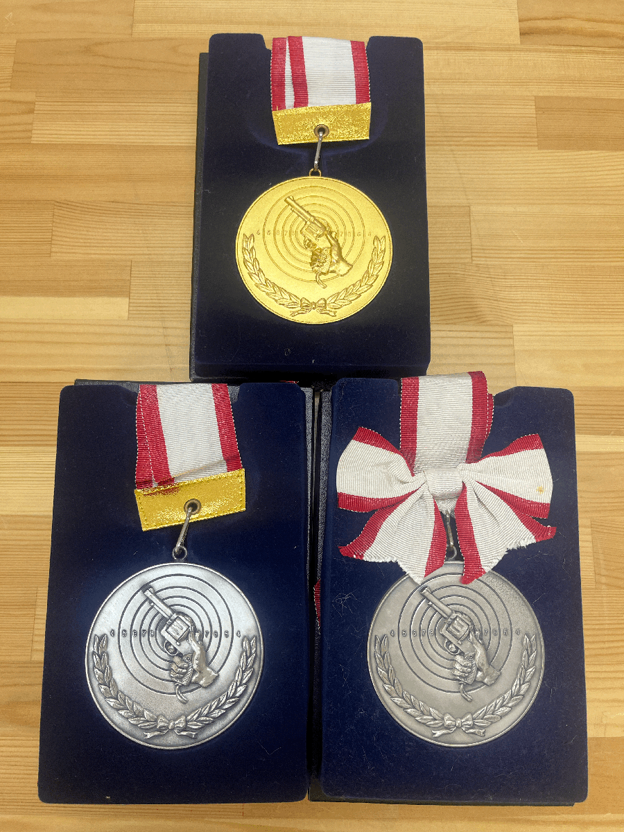 Yahoo!オークション - 1円スタート 国鉄 鉄道 グッズ メダル 記念品 10...