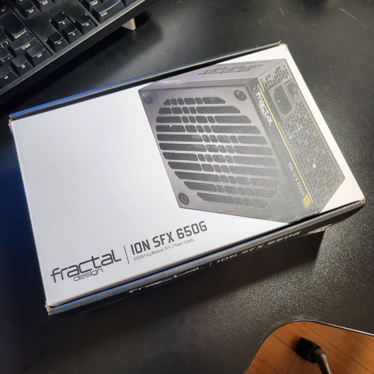 Fractal Design ION SFX 650G FD-PSU-ION-SFX-650G-BK｜Yahoo!フリマ（旧PayPayフリマ）