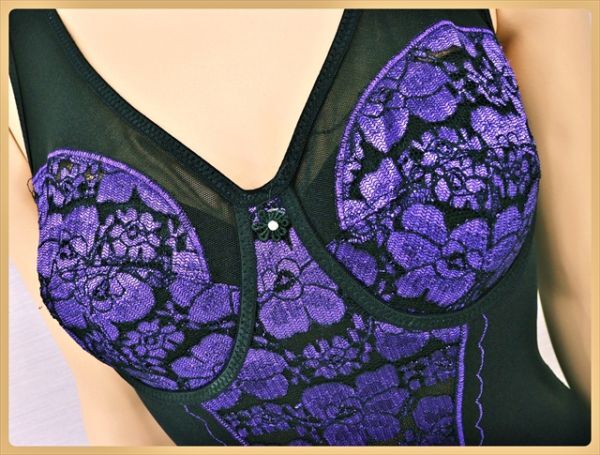 Yahoo!オークション - TJ1-11B //新品同様 パープルの光沢レースに魅了...