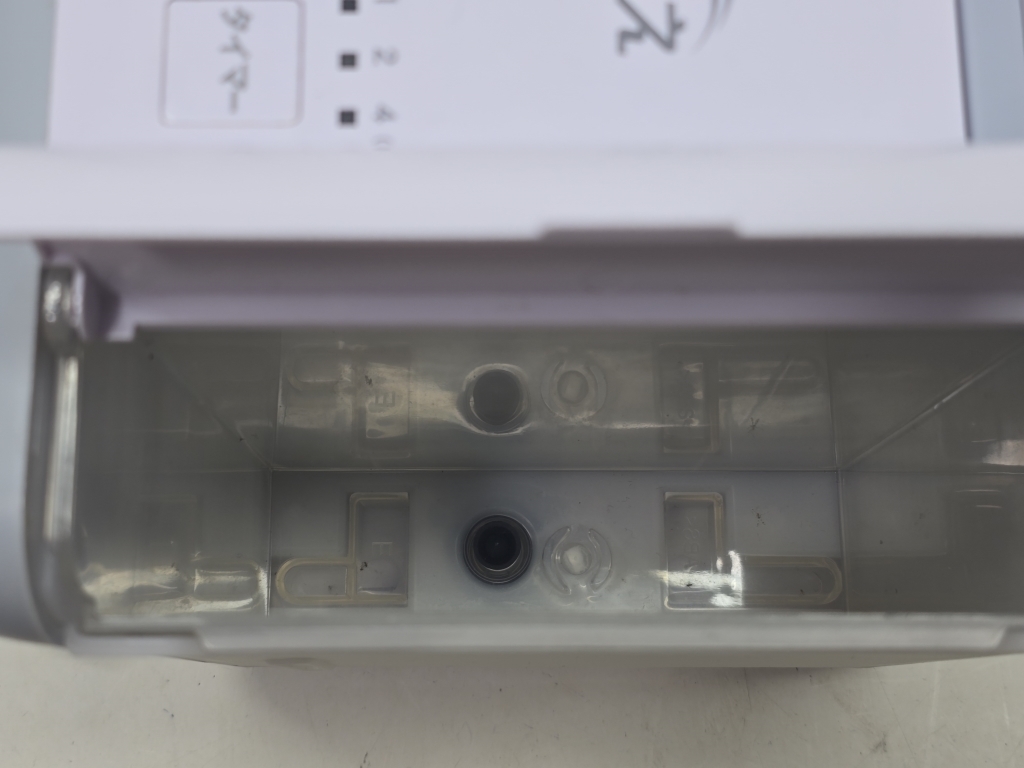 Yahoo!オークション - 01wy0999 1円~ パーソナルクーラー ここひえ R3 ...