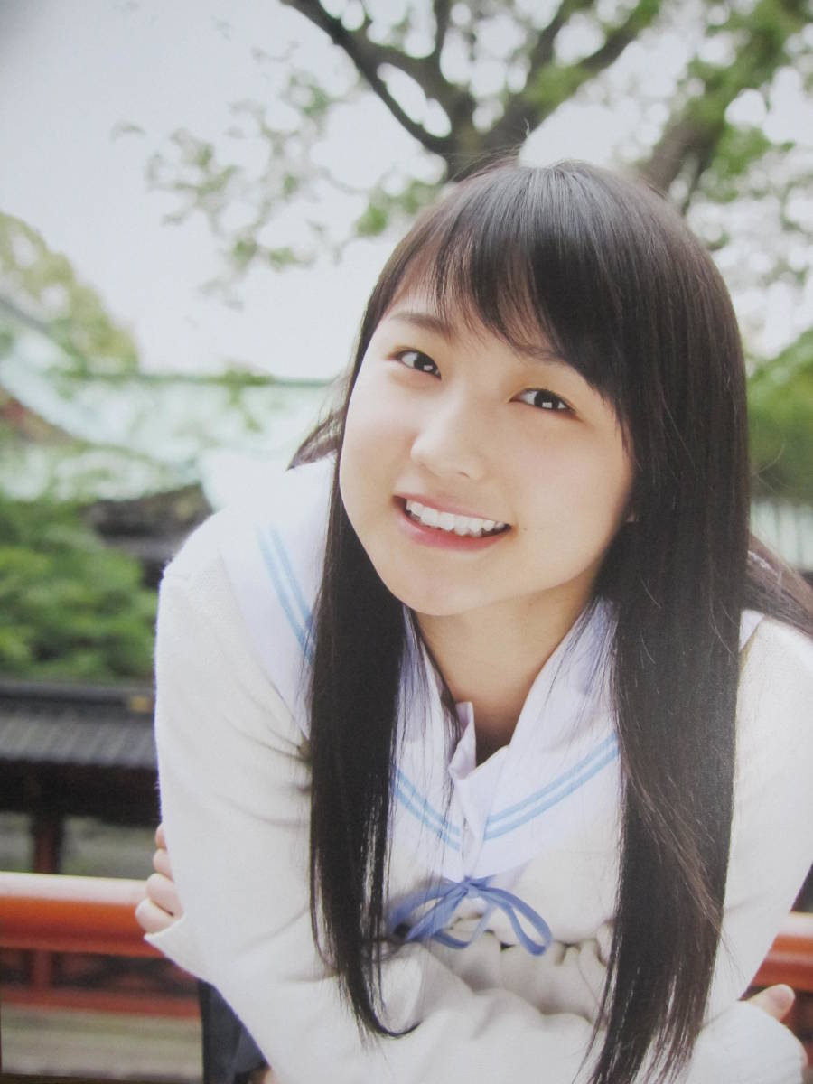 Yahoo!オークション - 切り抜き （305a-8）鞘師里保 モーニング娘