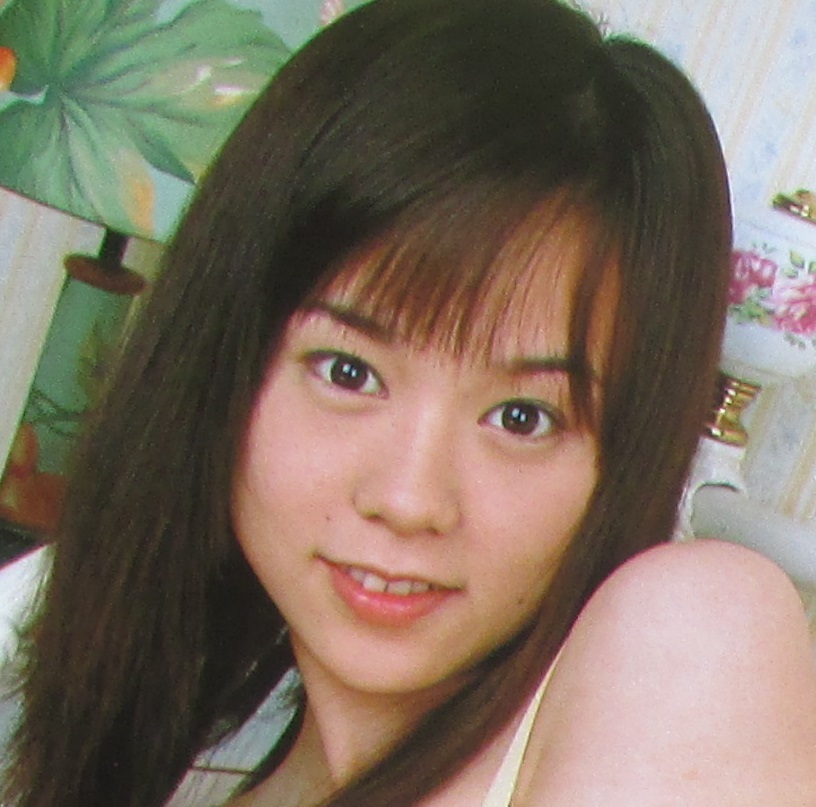 Yahoo!オークション - 469切り抜き 香月千春 谷間 ビキニ 巨乳 キャミ...