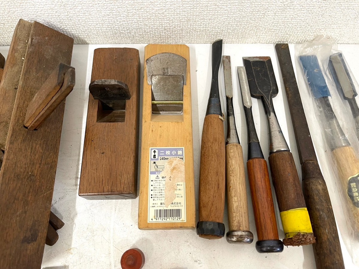 Yahoo!オークション - E532 かんな カンナ 鉋 のみ ノミ 鑿 大工道具 ...