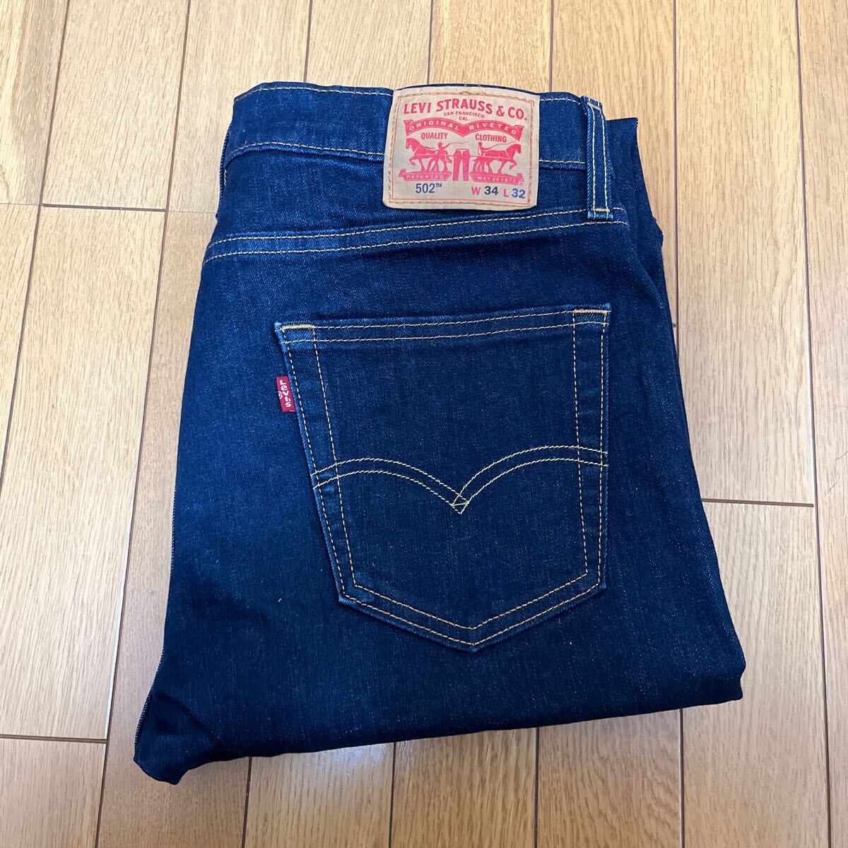 Yahoo!オークション - デニムパンツ Levi 502ジーンズ 紺 W34 L32