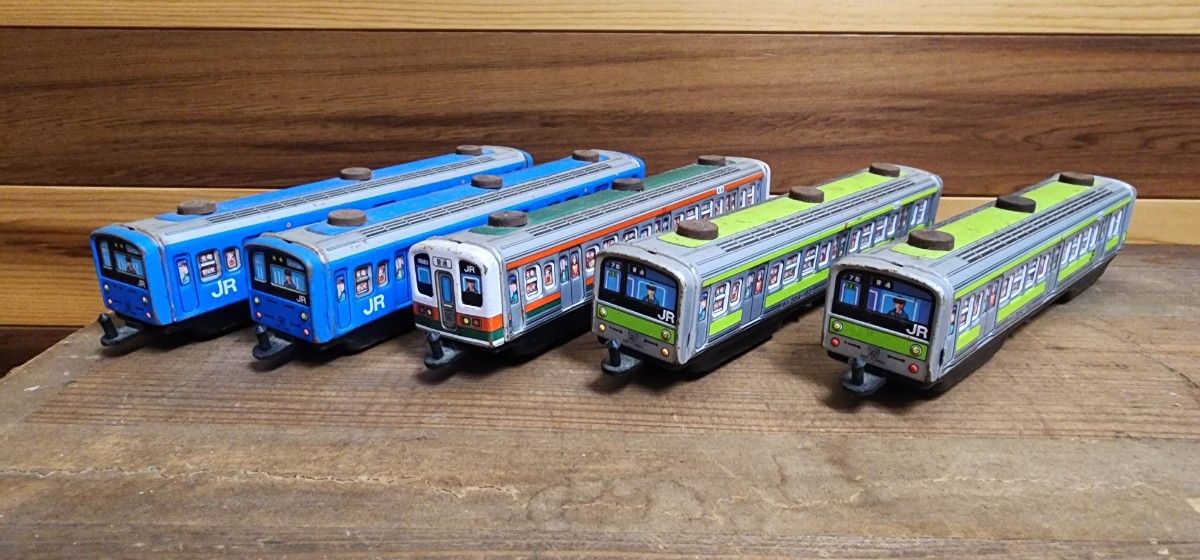 昭和レトロ ヴィンテージ ICHIKO/イチコー ブリキの電車 5台 昭和レトロ ヴィンテージ ICHIKO/イチコー ブリキの電車 5台