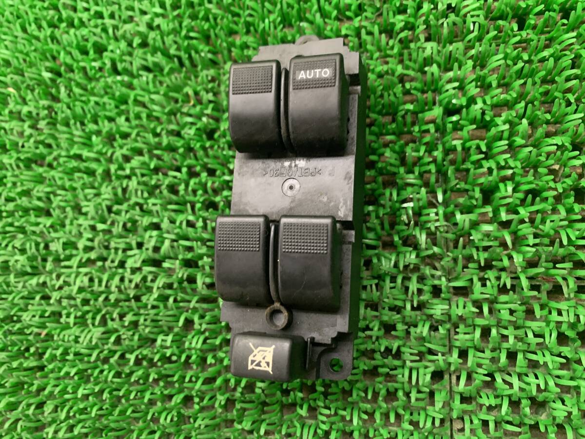 値段 M1-1 マツダ デミオ DY3W 純正 運転席 パワーウインドウスイッチ PW集中スイッチ 送料520(マツダ用)｜売買されたオークション情報、yahooの商品情報をアーカイブ公開 ...