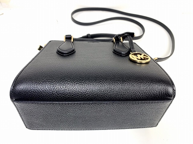 極美品 送料無料 マイケルコース MICHAEL KORS ダリア 2 IN 1 極美品 送料無料 マイケルコース MICHAEL KORS ダリア 2 IN 1
