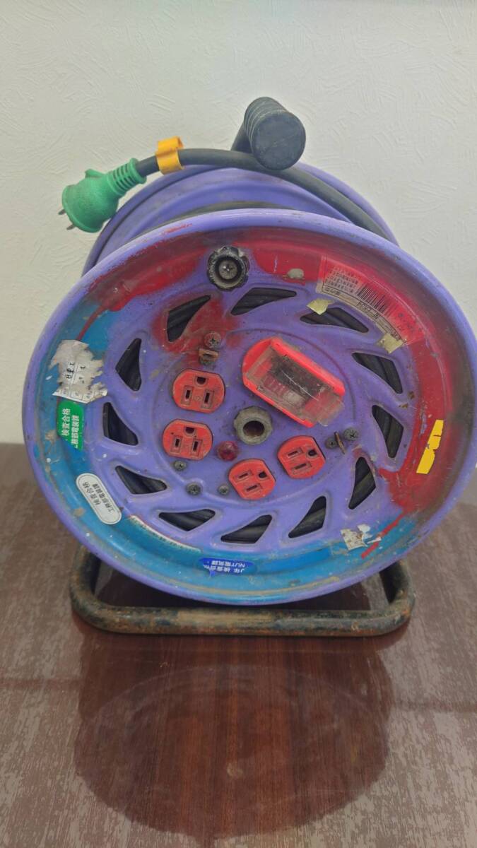 Yahoo!オークション - H8110-2 日動 コードリール NF-EK34 100V 屋内型...