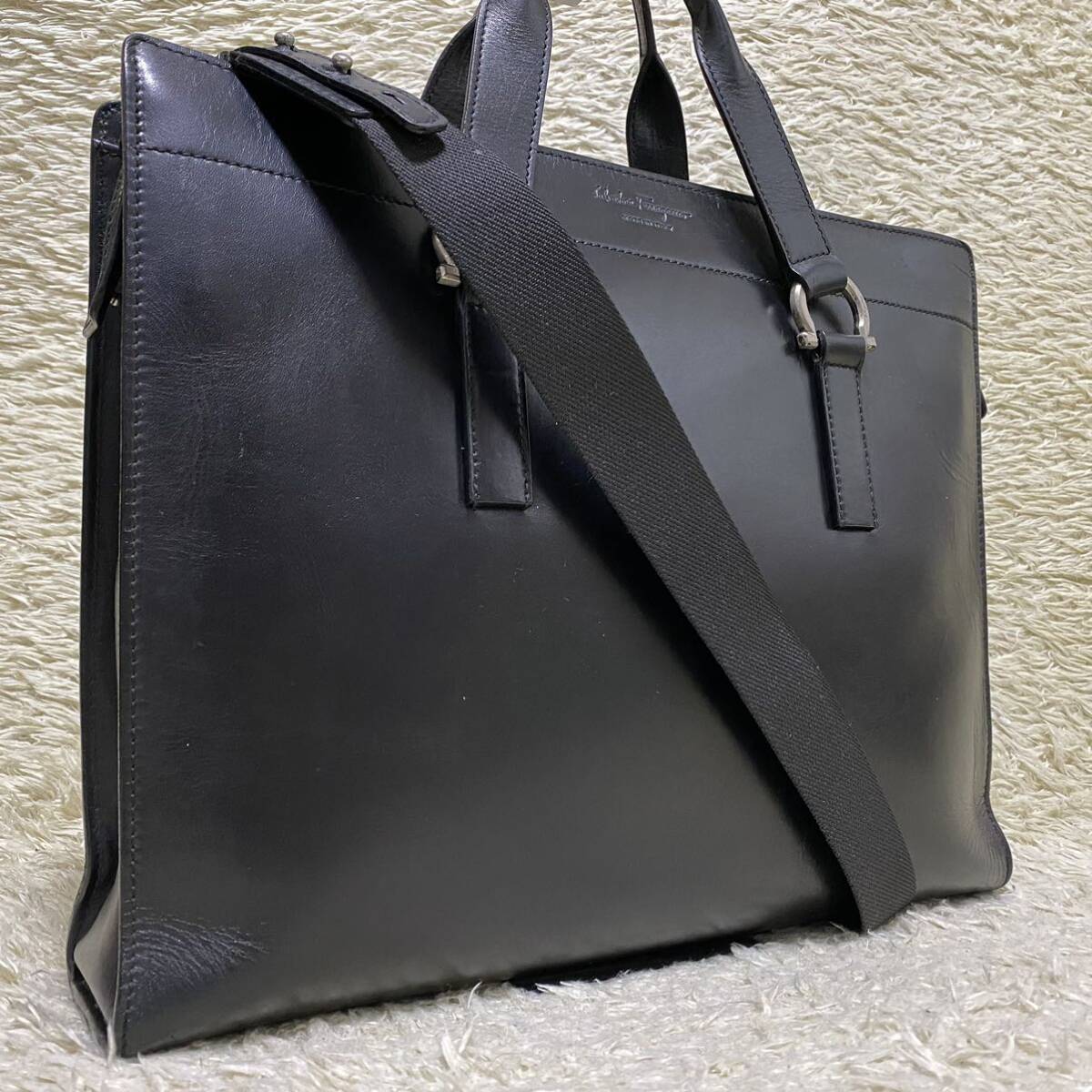 1円 極 salvetore ferragamo フェラガモ ビジネスバッグ ブリーフケース ハンド ショルダー メンズ 2way A4 PC レザー ブラック 黒(かばん、バッグ)｜売買され ...
