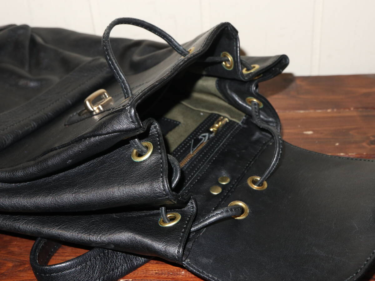 鞄のいたがき Leather craft by Emi ITAGAKI リュックサック 鞄のいたがき Leather craft by Emi ITAGAKI リュックサック