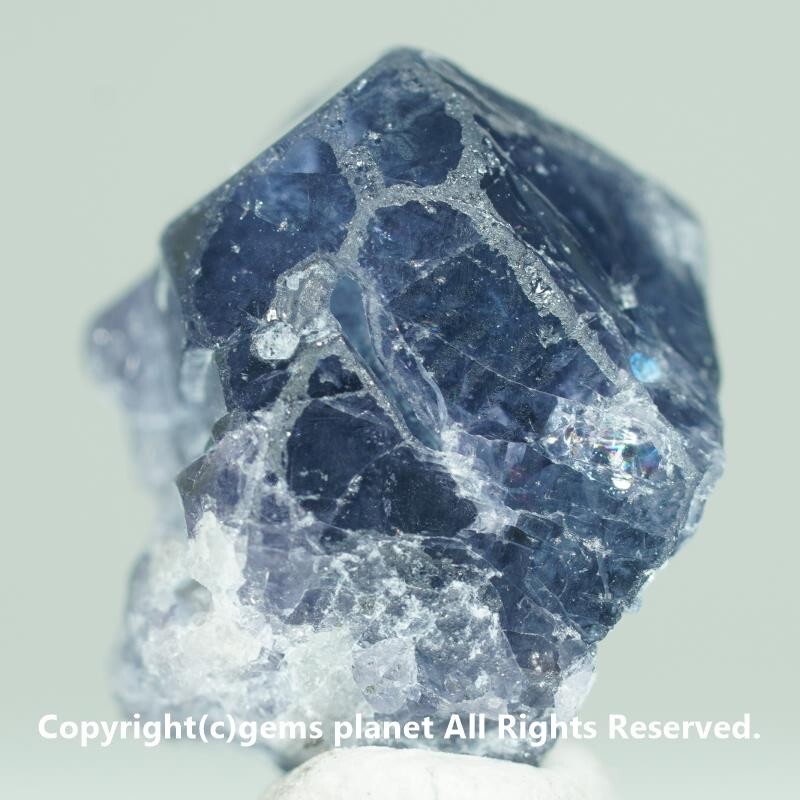 Yahoo!オークション - 4.85ct ブルースピネル結晶 マダガスカル産 517