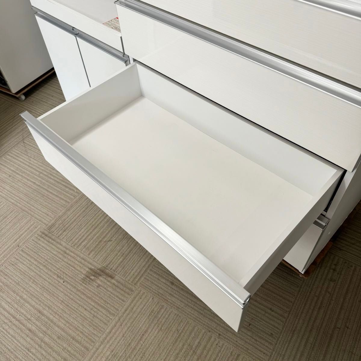 定価25万 古賀家具 140cm幅キッチンボード《セレクト》 食器棚 定価25万 古賀家具 140cm幅キッチンボード《セレクト》 食器棚